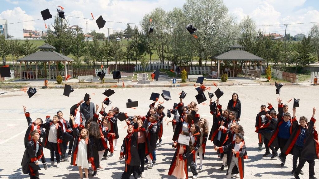 i̇lkokul Halime Celal Budak İlkokulu, Devrekani, foto