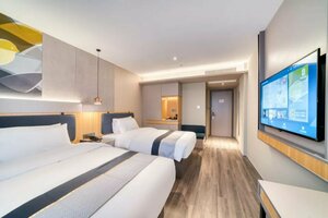 Home inn Selected (No. 43 Hongqi Road, Wuxing District), otel  Huzhou'dan