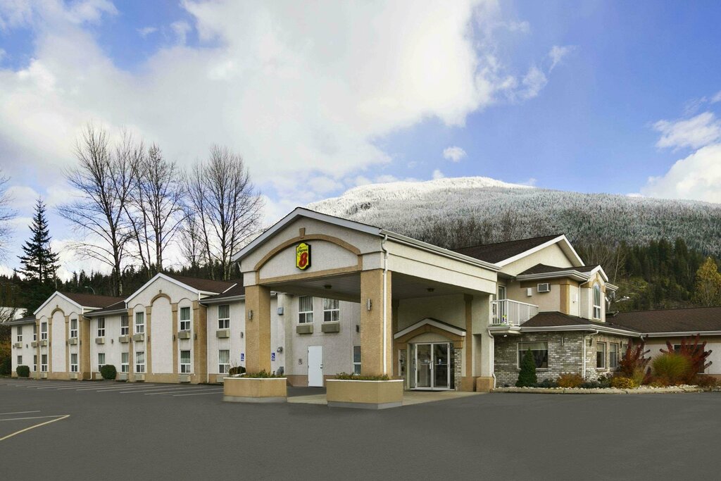 Otel Super 8 by Wyndham Revelstoke Bc, Revelstoke, foto