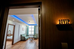 Ngoc Thu Palace (78 Le Duan street,Ward 3,Soc Trang,), otel