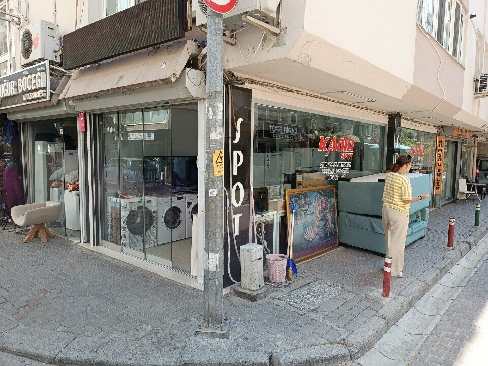 i̇kinci el eşya satışı Kadir Spot, İzmir, foto