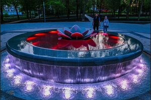 фонтан Кувшинка (Belgorod, Belgorod city park of culture and recreation named after V.I. Lenin), çeşme  Belgorod'dan