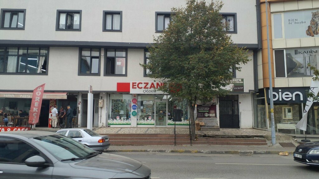 Eczaneler Çiğdem Eczanesi, İstanbul, foto