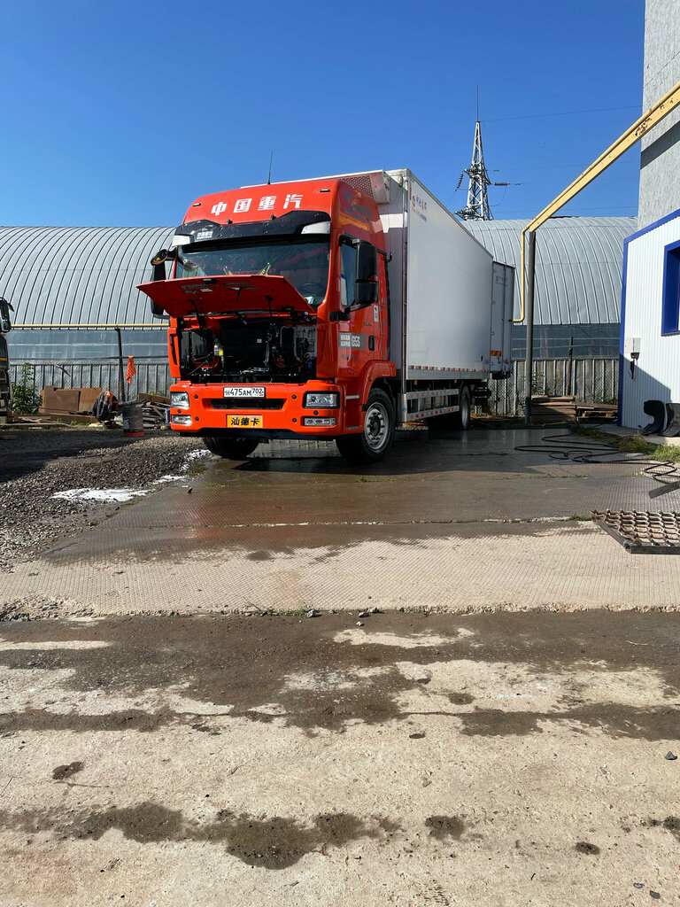 Kamyonların onarımı Мега-Сервис Плюс, Başkurdistan, foto