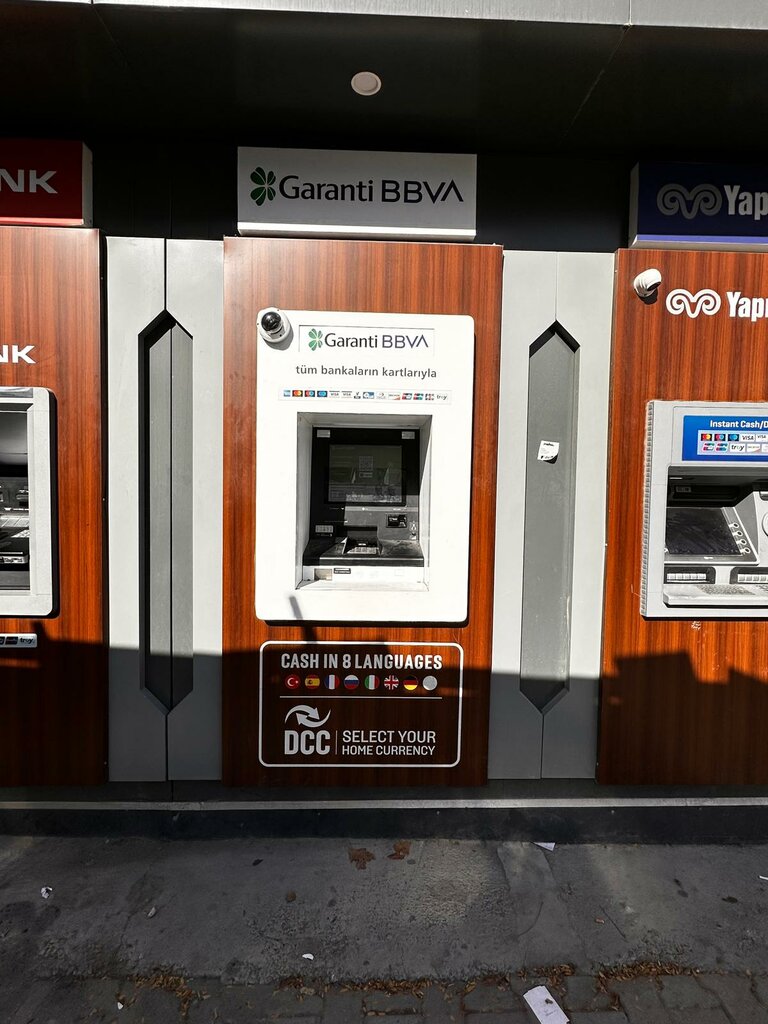 ATM'ler Garanti Bbva, İstanbul, foto