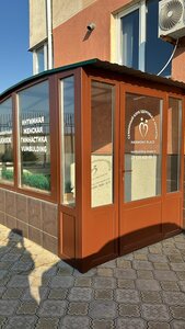 Золотые руки (ulitsa 40 let Pobedy No:1Б), masaj salonları  Anapa'dan