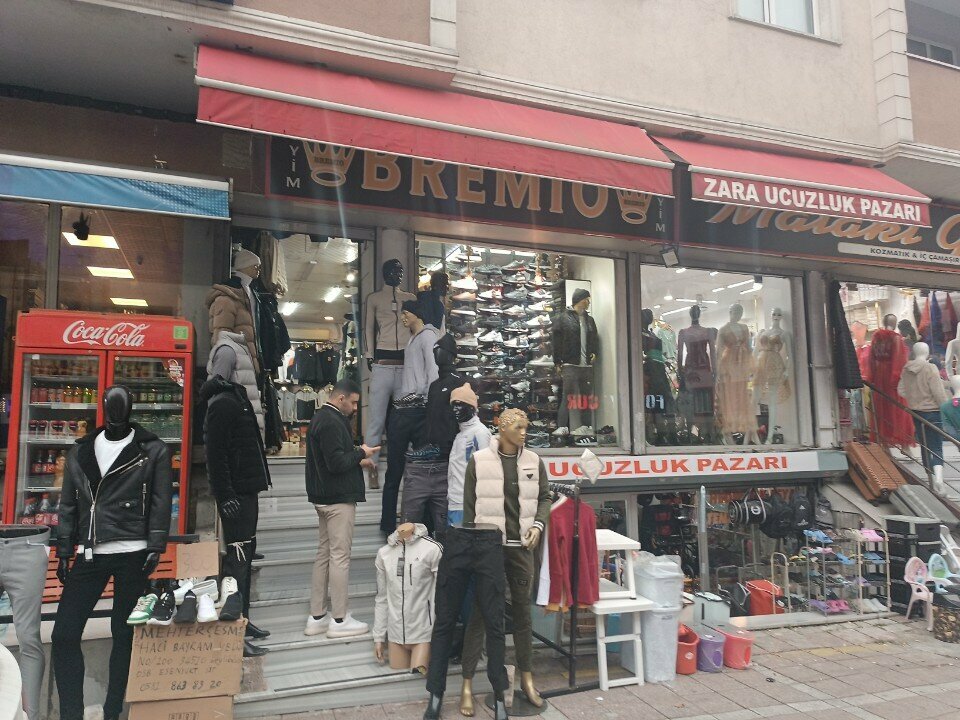 Giyim mağazası Bremio Giyim Mağazası, İstanbul, foto