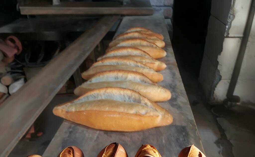 Ekmek fırını Dedeoğlu Unlu Mamulleri, Aliağa, foto