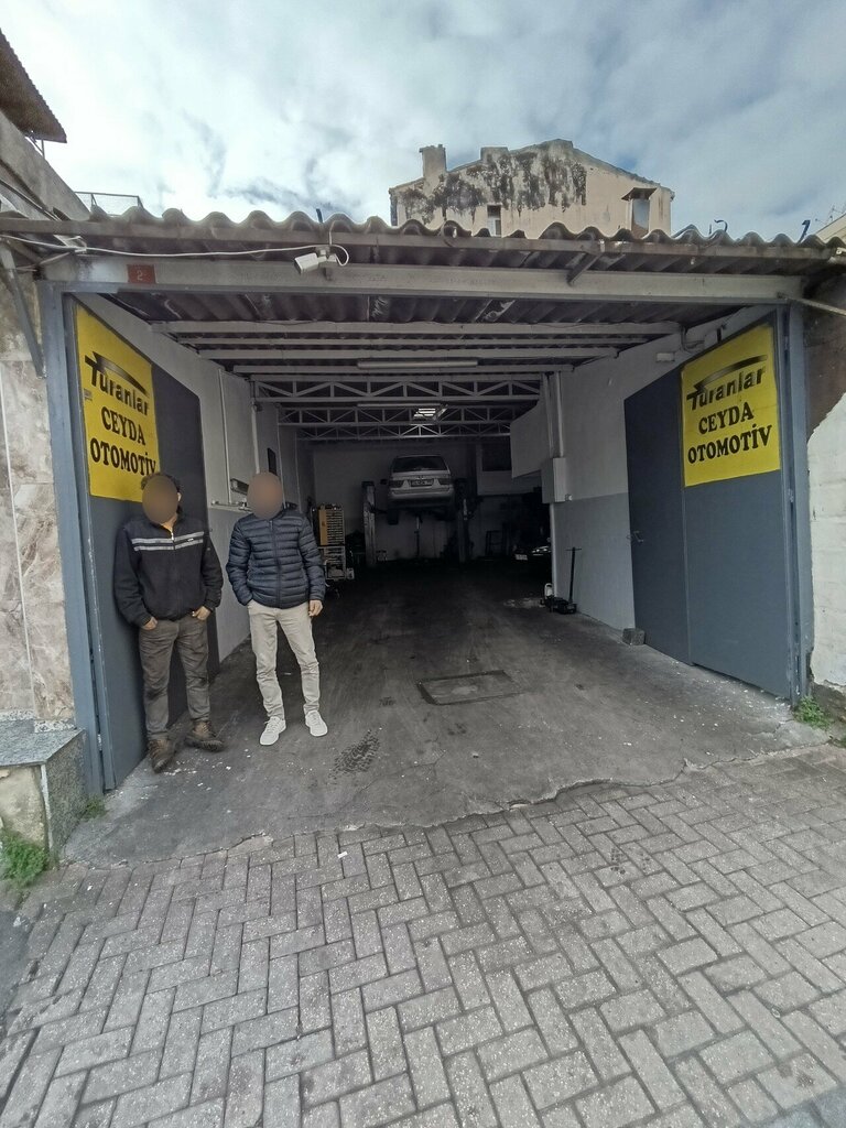 Otomobil servisi Turanlar Ceyda Oto, İstanbul, foto