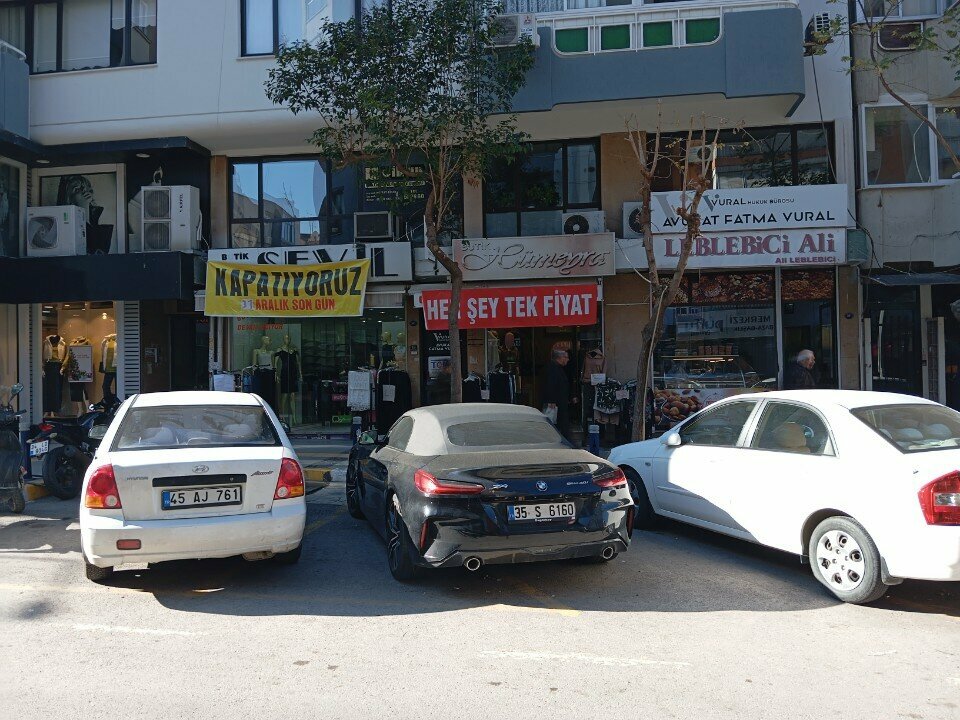 Giyim mağazası Butik Hümeyra, İzmir, foto