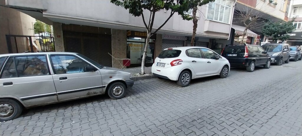 Berberler Berber Yüksel, İstanbul, foto