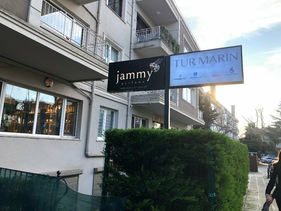 Medikal cihaz firmaları Let IT Be Yours, İstanbul, foto