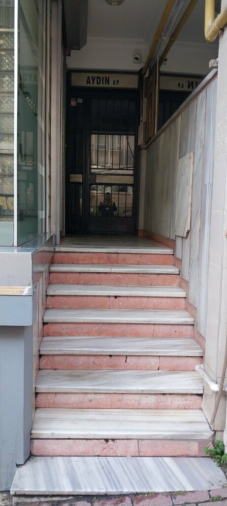 i̇ş merkezi Aydın Apartmanı, İstanbul, foto