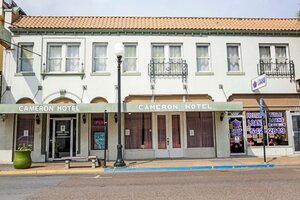 Oyo Historic Cameron Hotel Brownsville I-69e (Texas, Cameron County, Port Brownsville), otel  Brownsville'den