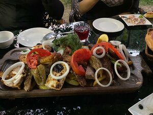 Kumush (Avaz O'tar ko'chasi No:8, Chirchik), kafe  Çırçık'tan