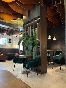 Chili grill & coffee bar (ulitsa Pushkina No:32), kahve dükkanları  Salsk'tan
