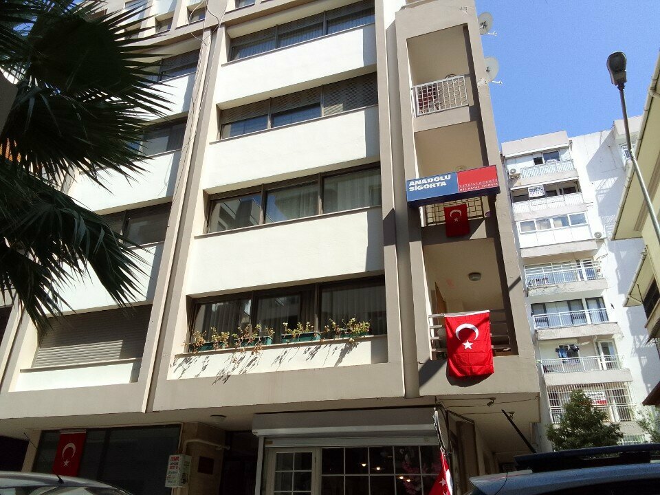 Sigorta şirketleri Hss Hayat Sigorta, İzmir, foto