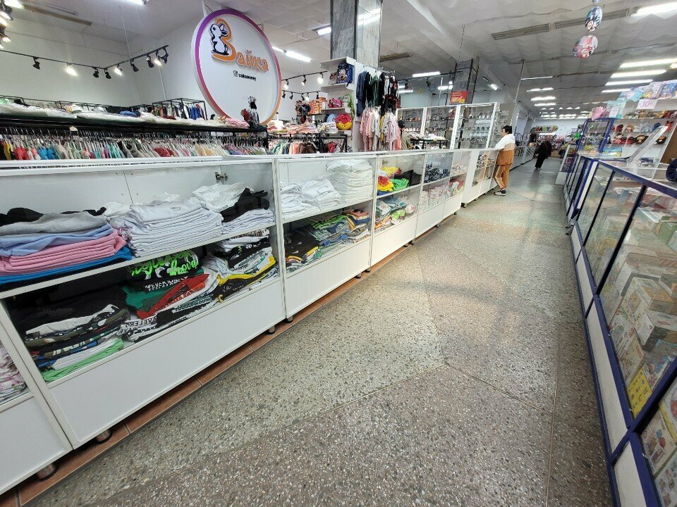 Çocuk giyim mağazaları Zajka, Semey, foto