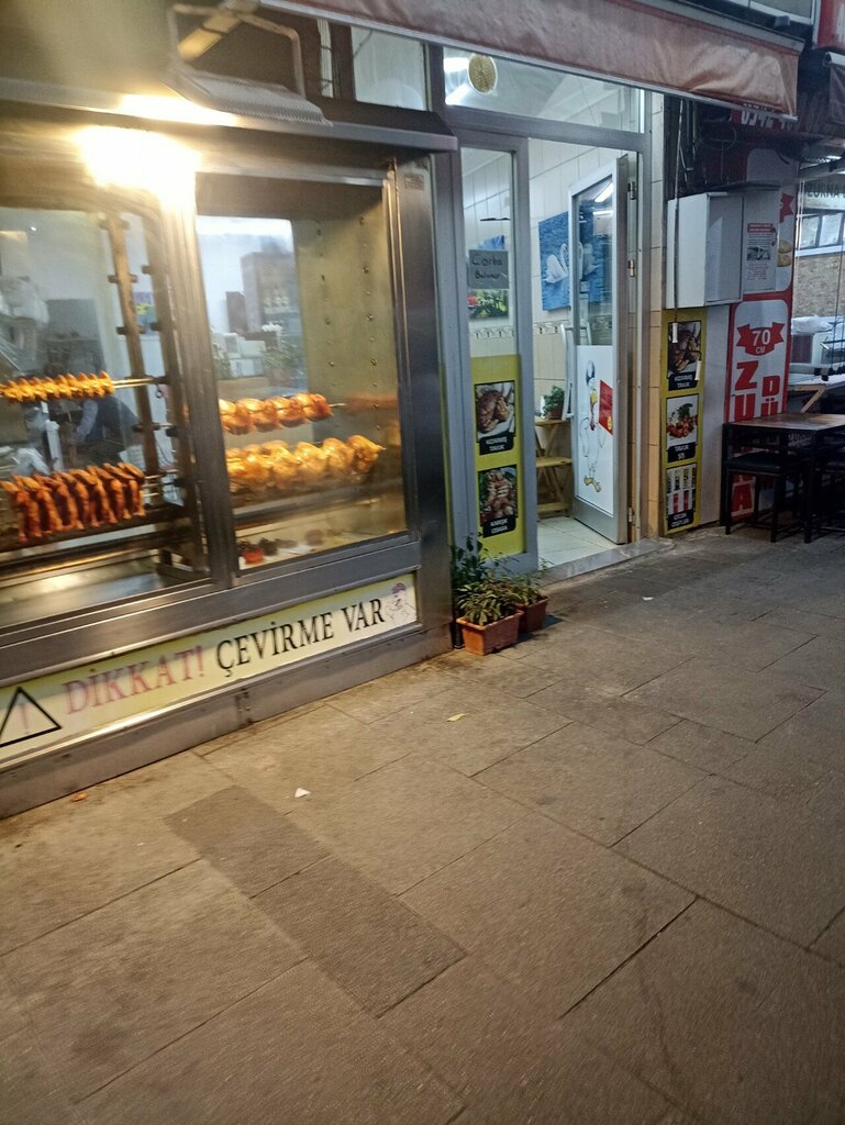 Restoran Tavukçuzade, İstanbul, foto