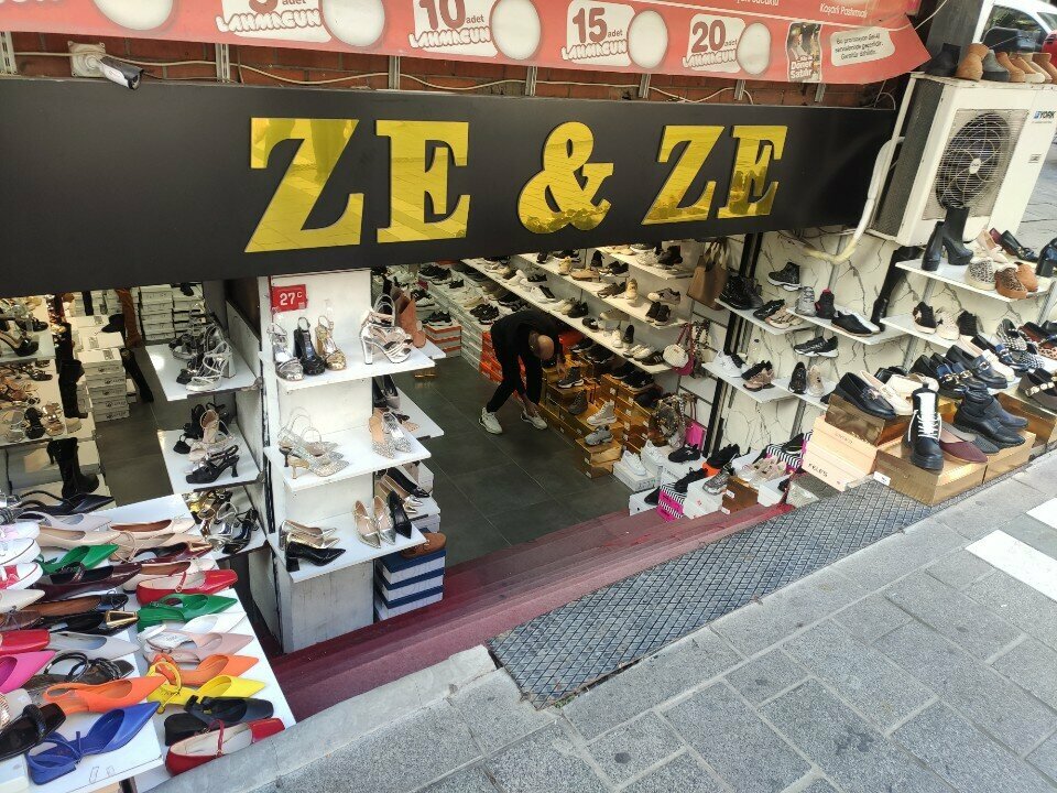Ayakkabı mağazaları Ze & Ze, İstanbul, foto