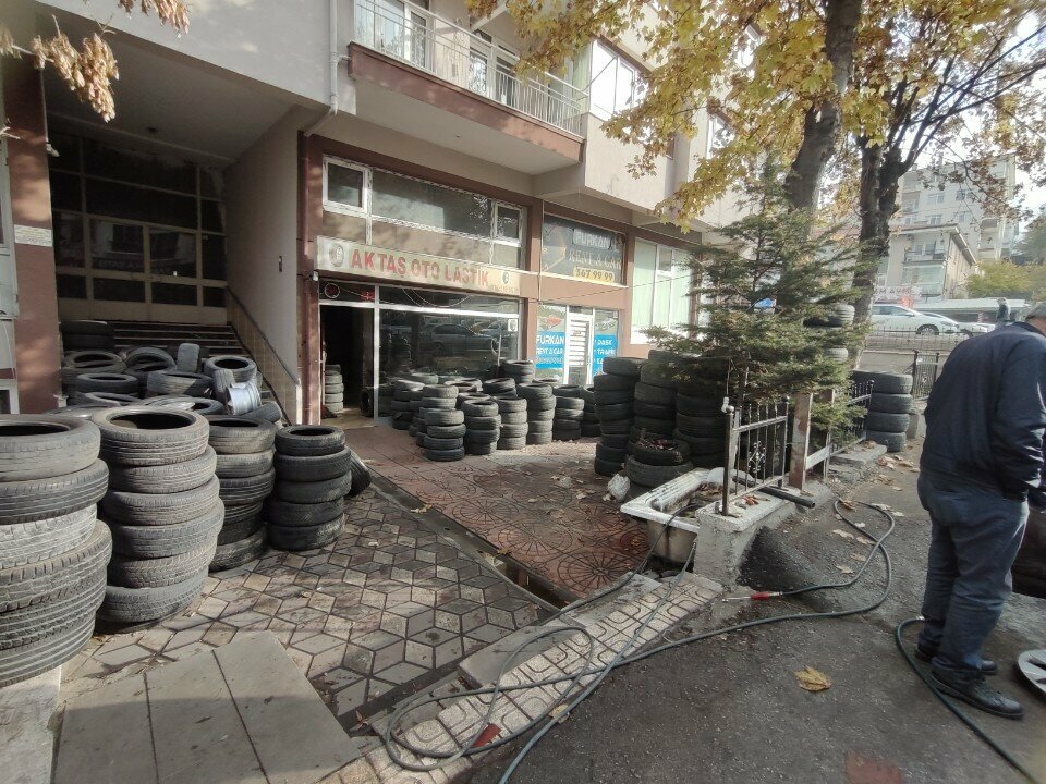 Oto lastik tamiri Aktaş Oto Lastik, Ankara, foto