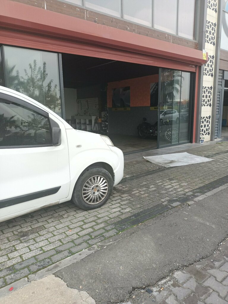 Oto kaporta Bossdent Bursa Göçük Düzeltme, Bursa, foto