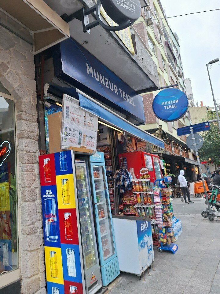 Alkollü içecekler Munzur Tekel, İstanbul, foto