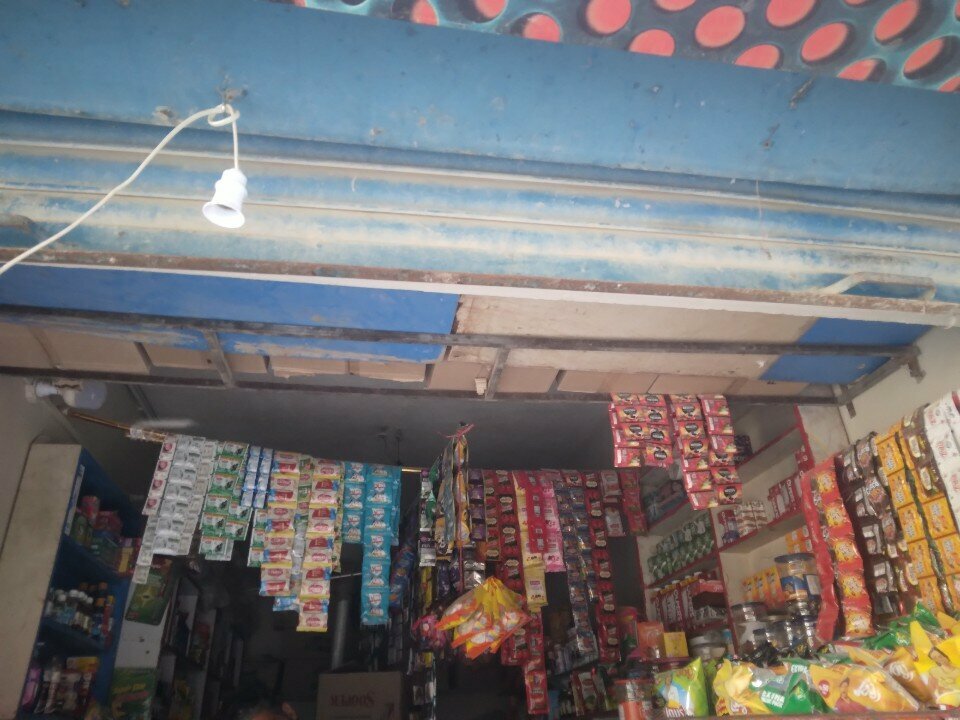 Büyük mağazalar Aamar General store, Karaçi, foto