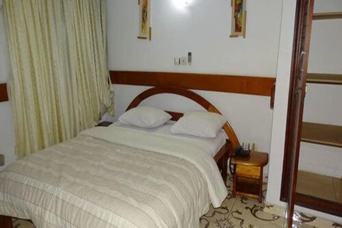 Otel Badjo, Abican, foto