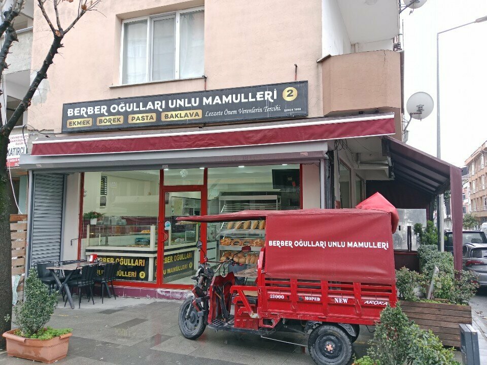 Ekmek fırını Berber Oğulları Unlu Mamülleri 2, İstanbul, foto