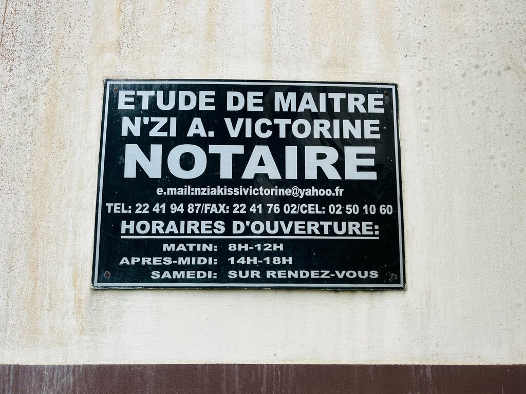 Noterler Étude de Maître N'zi Victorine, Abican, foto