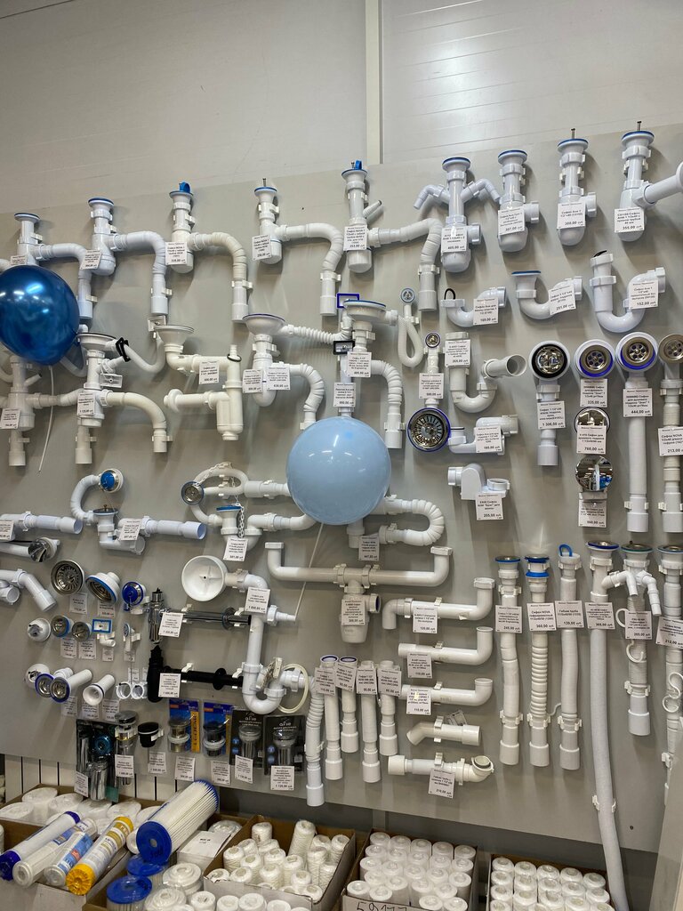 Banyo ve klozet mağazaları Новая Сантехника, Vologodskaya oblastı, foto