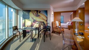 Enea Hotel Aprilia (Aprilia, Via del Commercio 1/a), otel  Aprilia'dan