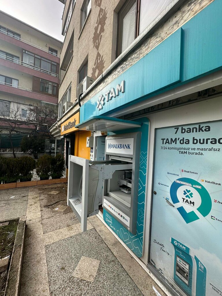 ATM'ler Halkbank ATM, Ankara, foto