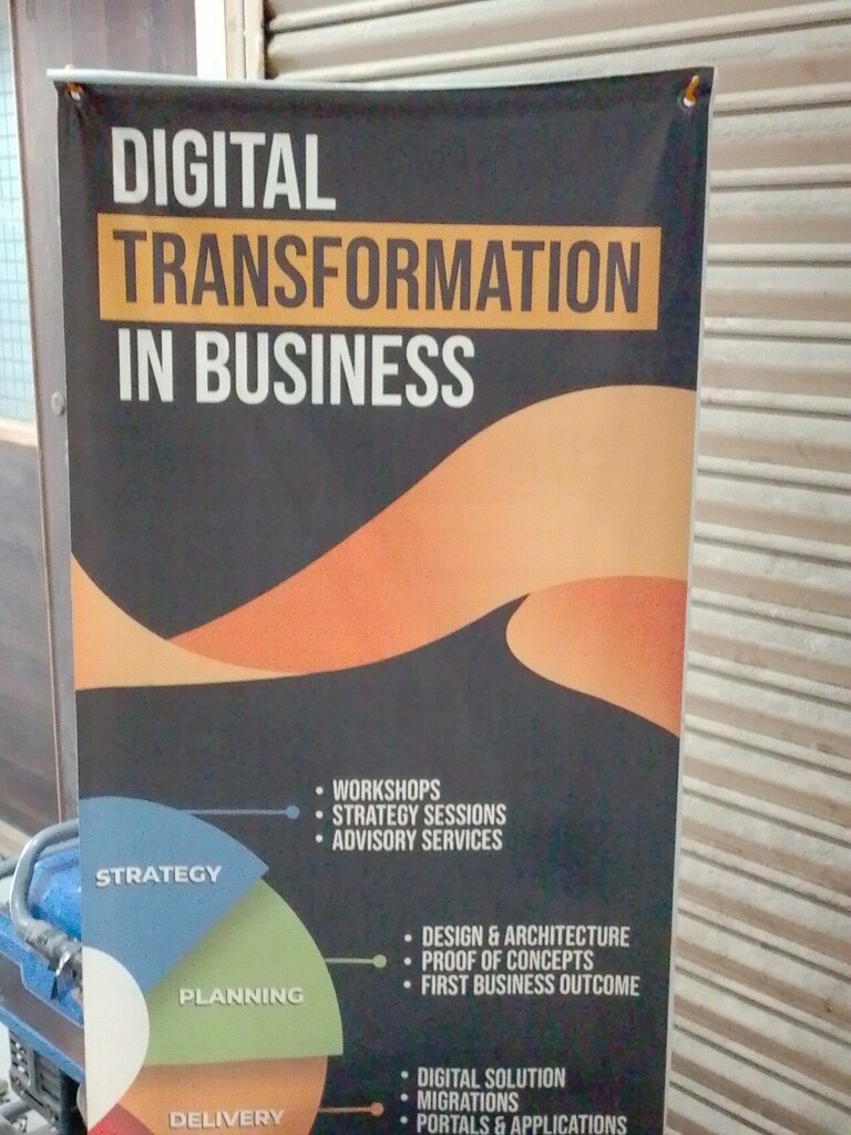 Emlak ofisi Digital transformation in business, Karaçi, foto