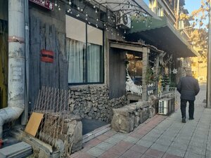 Beer King (Surb Grigor Lusavorich Street No:10/1, Yerevan), bar  Erivan'dan