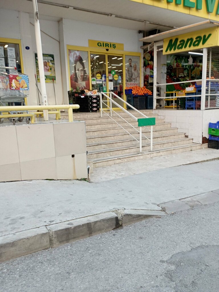 Süpermarket Ali Pehlivanoğlu, İzmir, foto