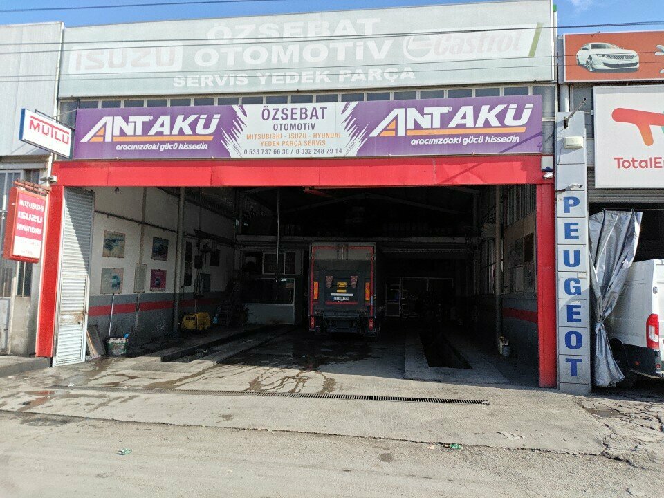 Otomobil satış galerileri Özsebat Otomotiv, Konya, foto
