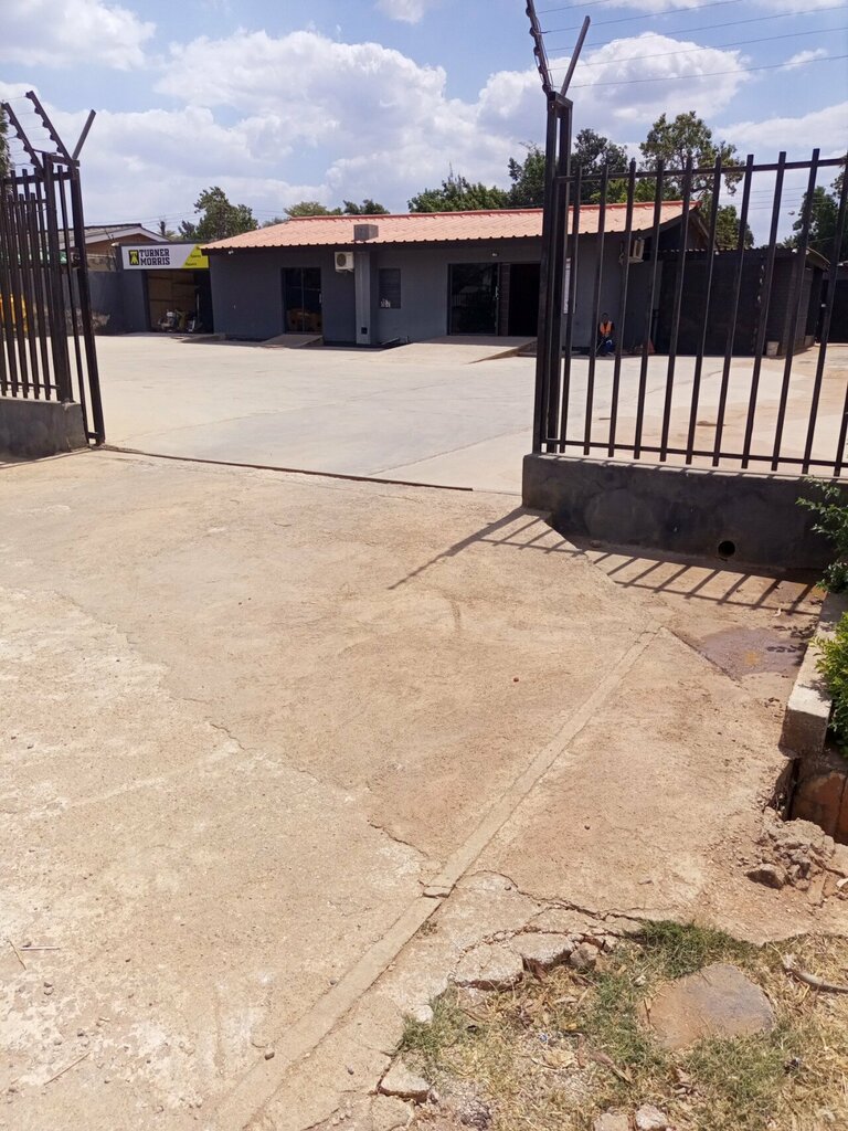 Sendikalar Coastal hire, Lusaka, foto