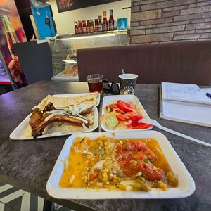 Шашлык у Арама (Kovriginskoye Highway No:4А, Dmitrov), kafe  Dmitrov'dan
