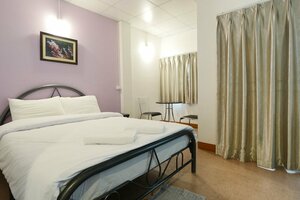 Pakdee House (Phuket, Kathu, Pa Tong, Soi Luang Wat), otel  Udon Thani'den