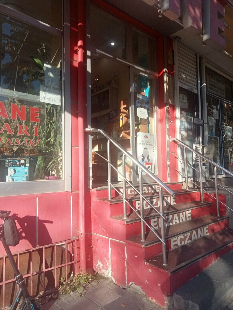 Eczaneler Eczane Ensari, İstanbul, foto