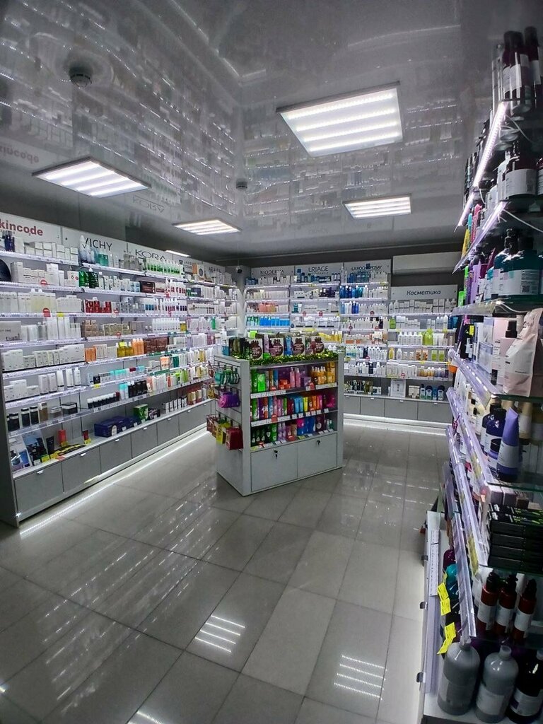 Kozmetik ve parfümeri mağazaları Cosmedel, Surgut, foto