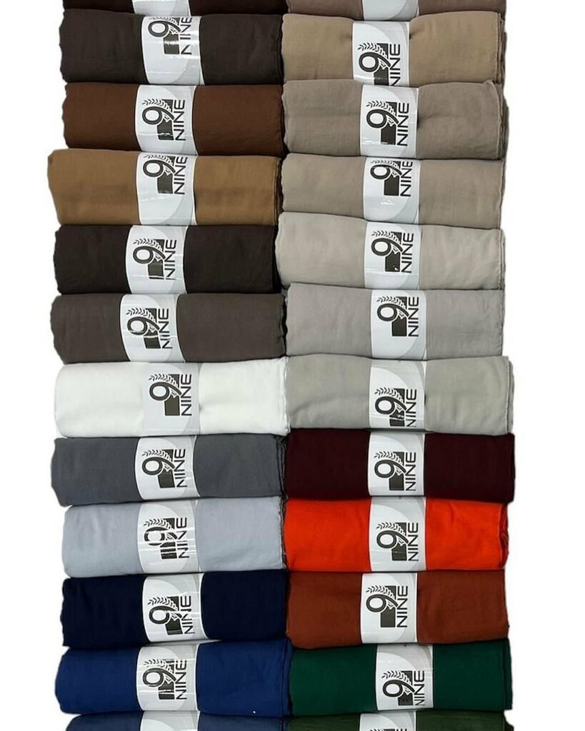 Giyim mağazası Tuğçe Nine Eşarp, İstanbul, foto