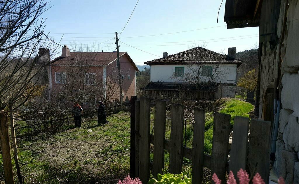 Emlak ofisi Kayabaşı Köyü Muhtarlığı, Araç, foto