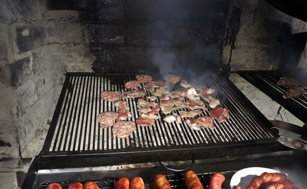 Hazır yemek teslim servisleri Kardak Bizim Et Yeri, İyidere, foto