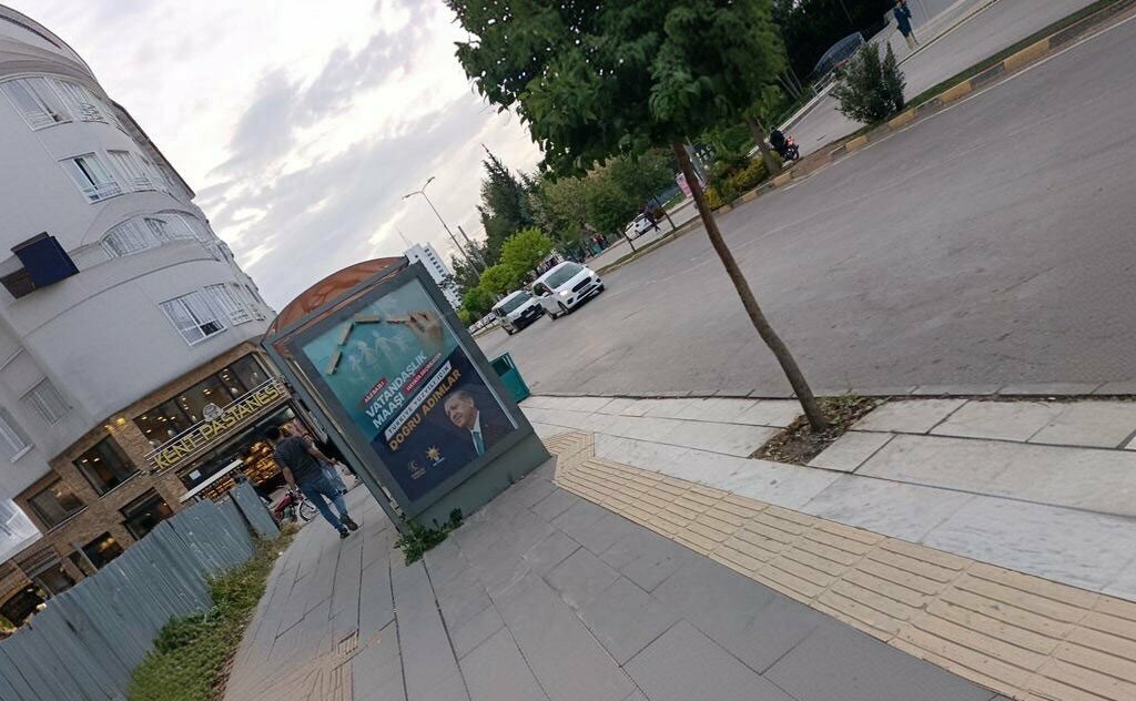 Eczaneler Üniversite Eczanesi, Kilis, foto