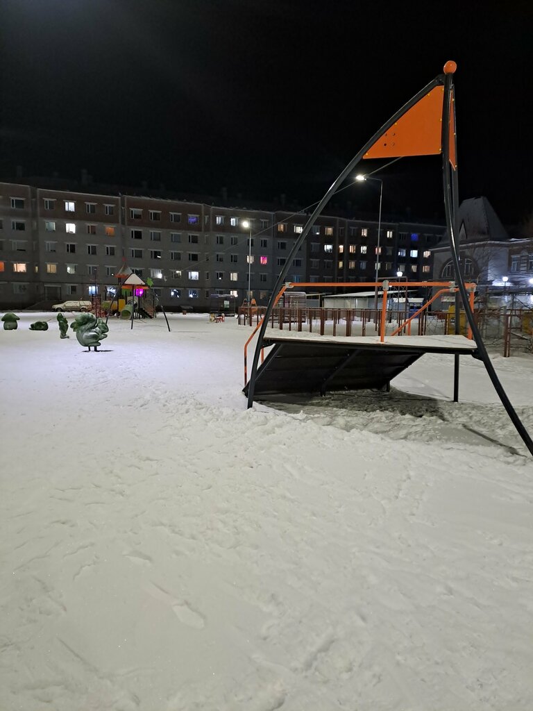 Oyun alanı Playground, Naryan‑Mar, foto
