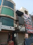 Khurshaid Autos (Province of Punjab, Lahore, Montgomery Road), otomobil yedek parçaları  Lahor'dan