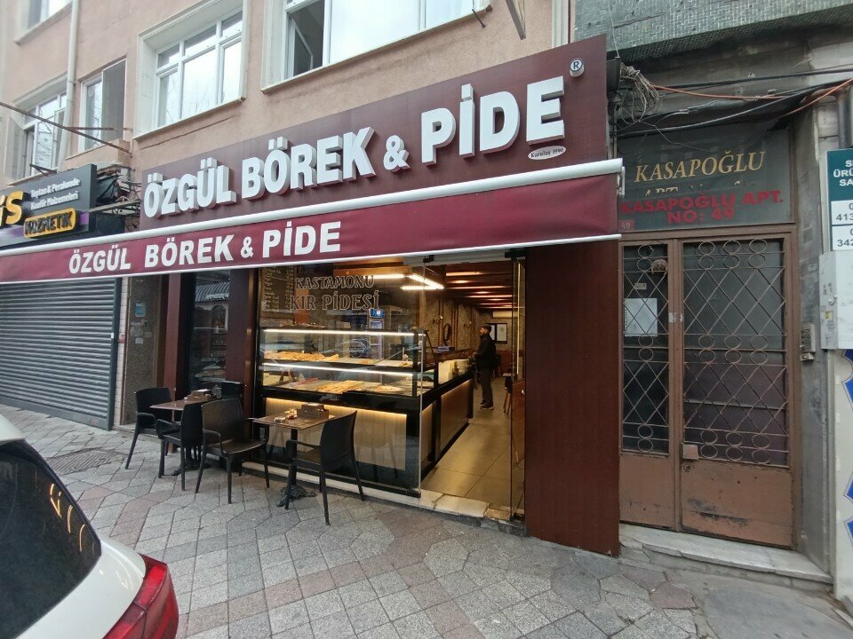 Ekmek fırını Özgül Cafe Börek Ve Pide Salonu, İstanbul, foto